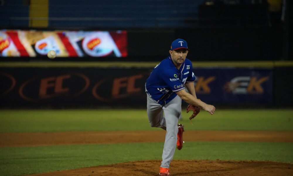 Zack Grotz lanza una joya contra el Magallanes y es el líder en en ...